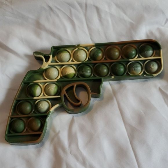 Adorable Things | Toys | New Camo Gun Popit Sensory Toy | Poshmark
